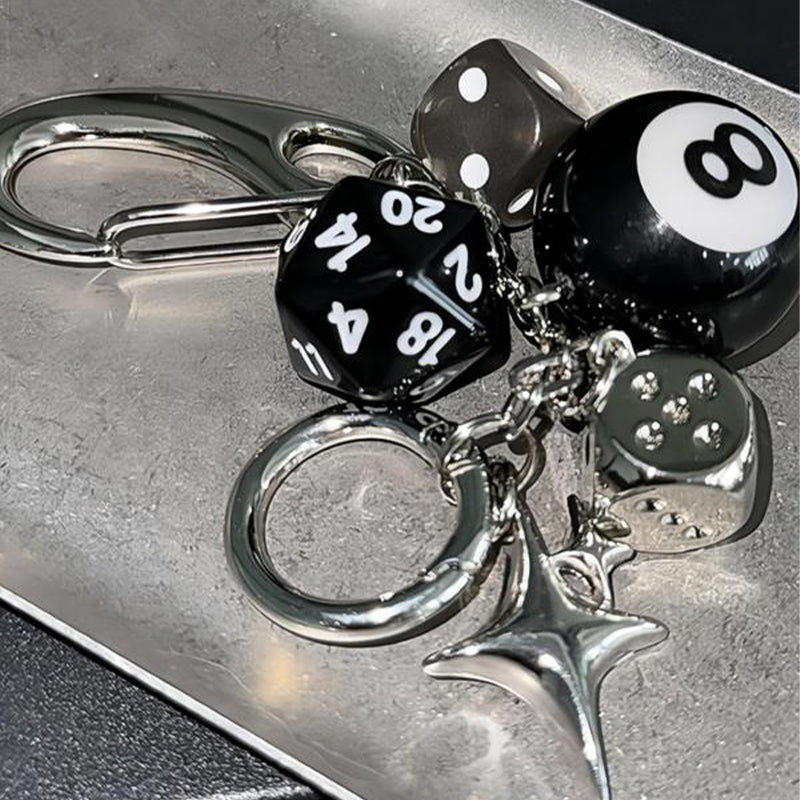 Creative dice keychain – genowl